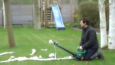 Toilet Paper Gun – Geek stuff
