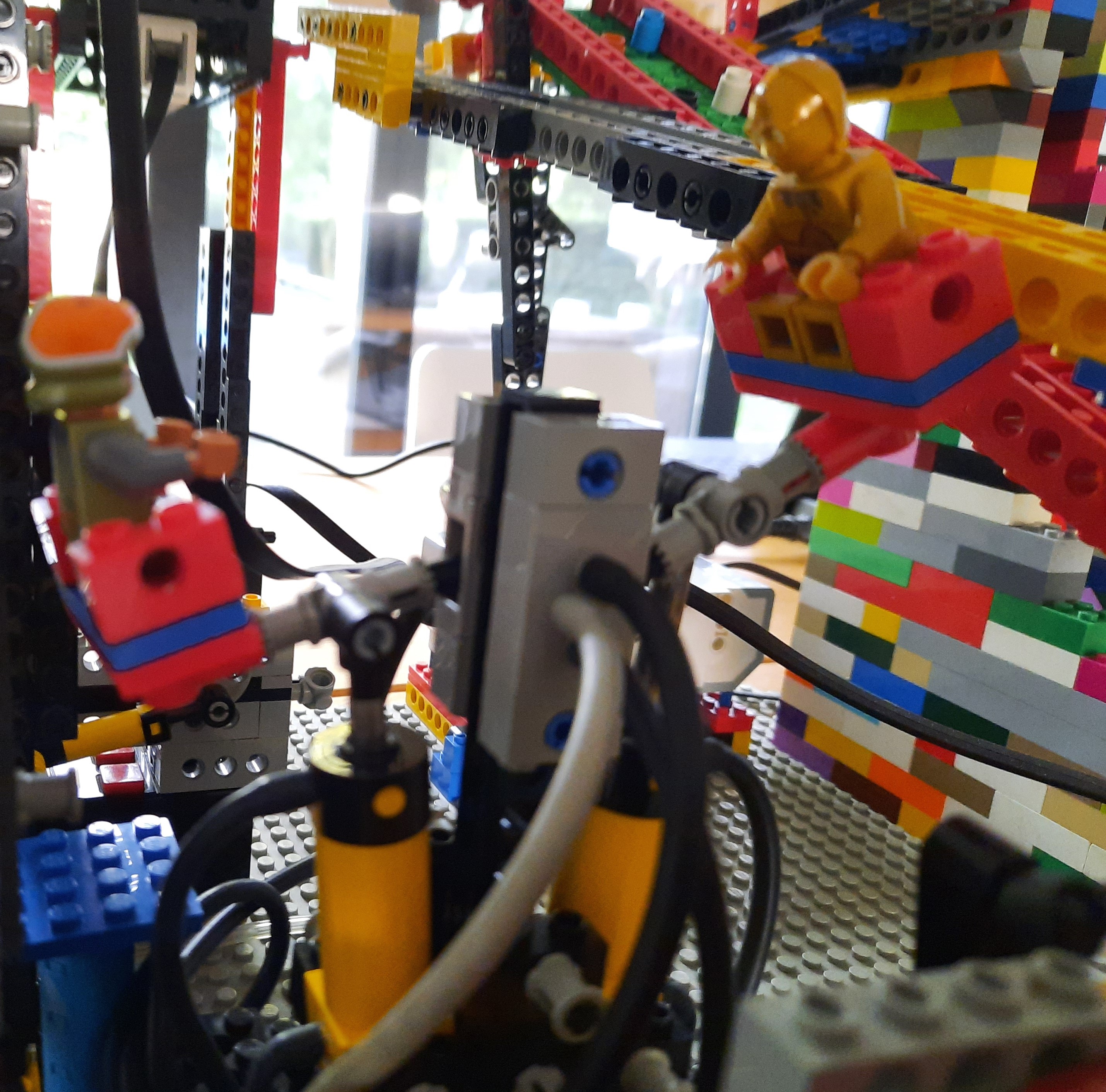 Lego Marble Run – Geek stuff