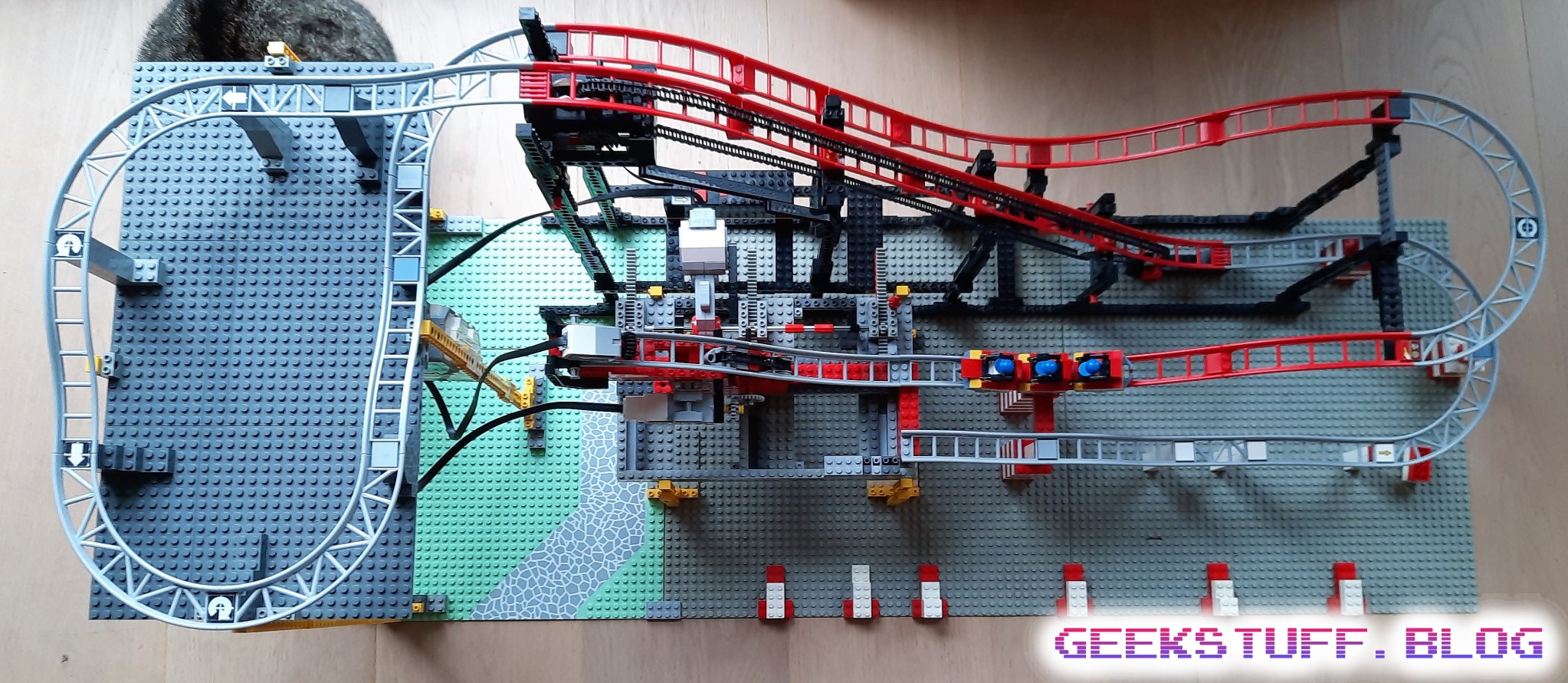 Lego Roller coaster – Geek stuff