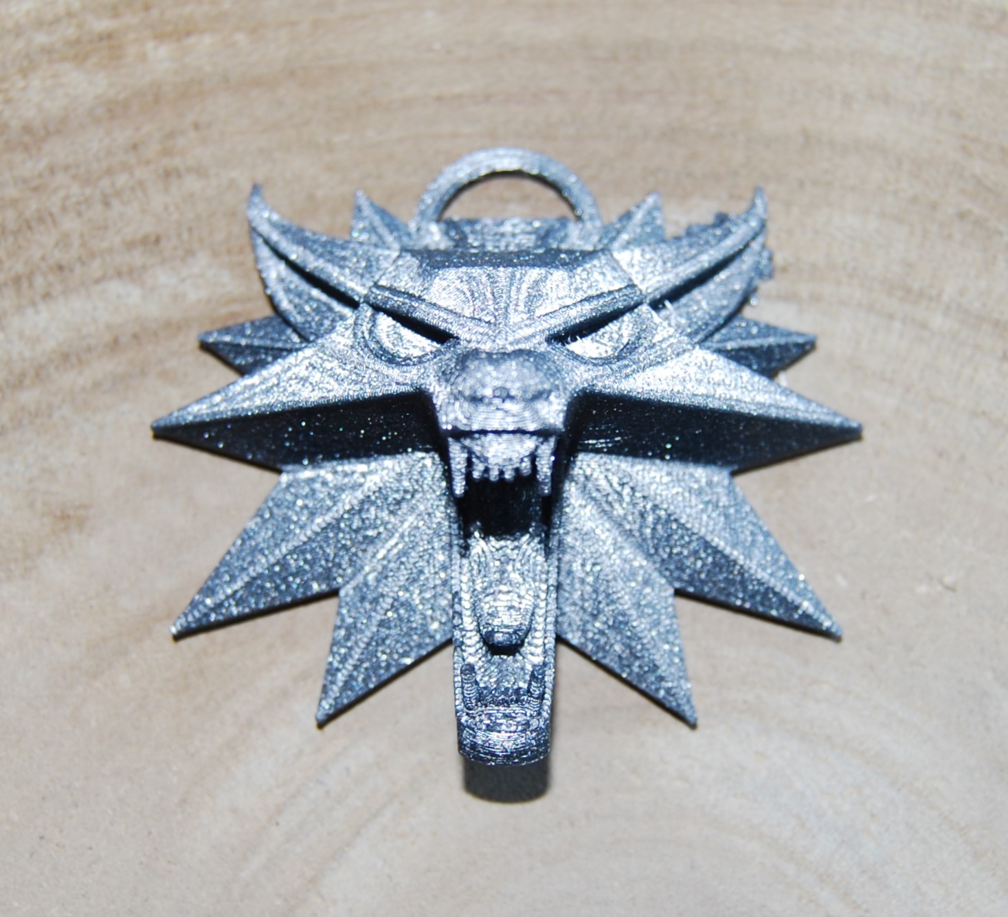Witcher medallion – Geek stuff