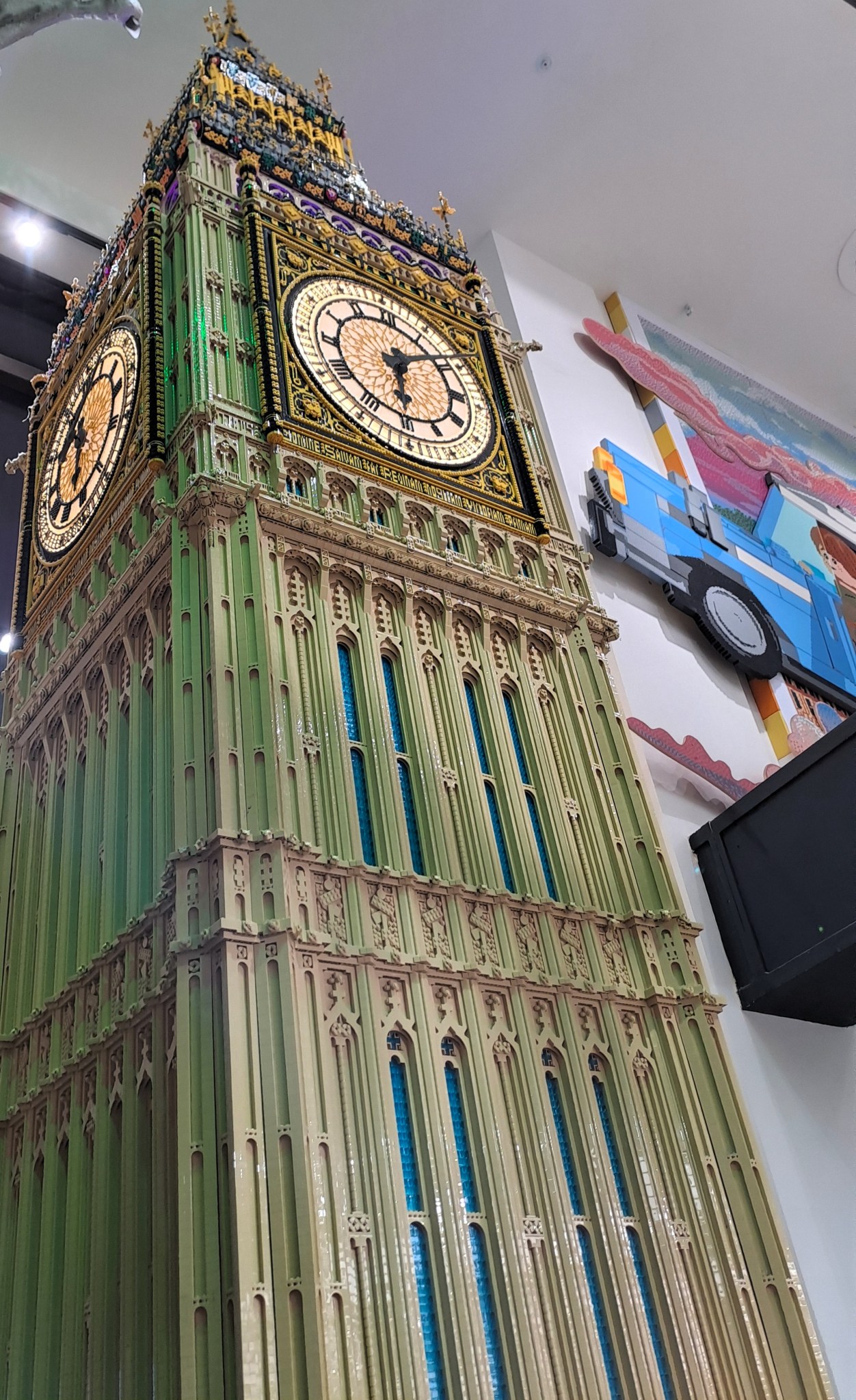 Lego Store London – Geek stuff